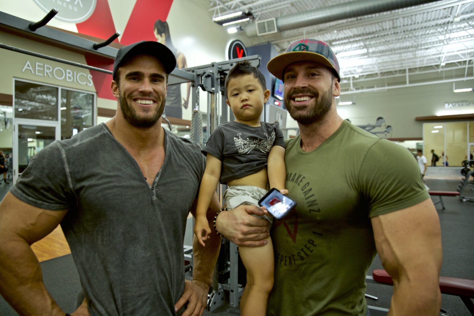 Nach Mega Beef: Calum von Moger und Bradley Martyn wieder vereint | REP ONE
